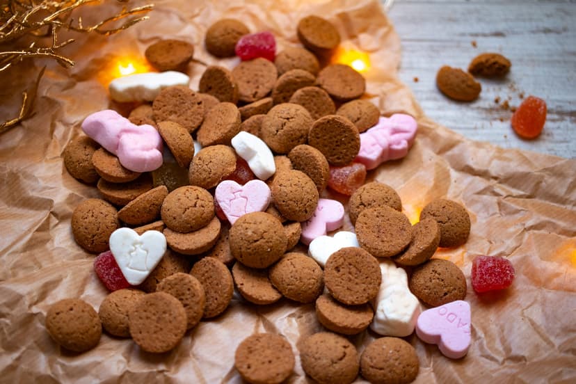 Top 10 housewarming gift ideas that people actually want